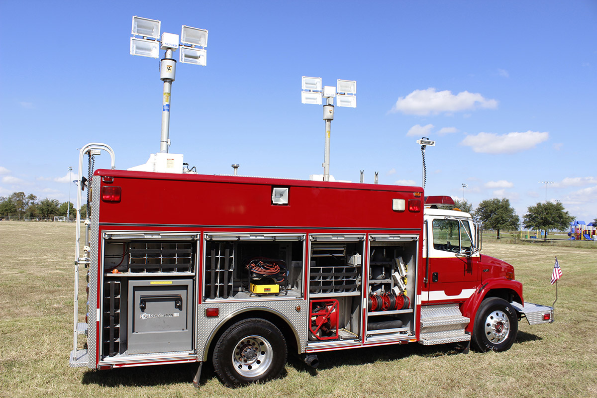 2001 Pierce Freightliner Light & Air Emergency Rescue Unit | Used Truck ...