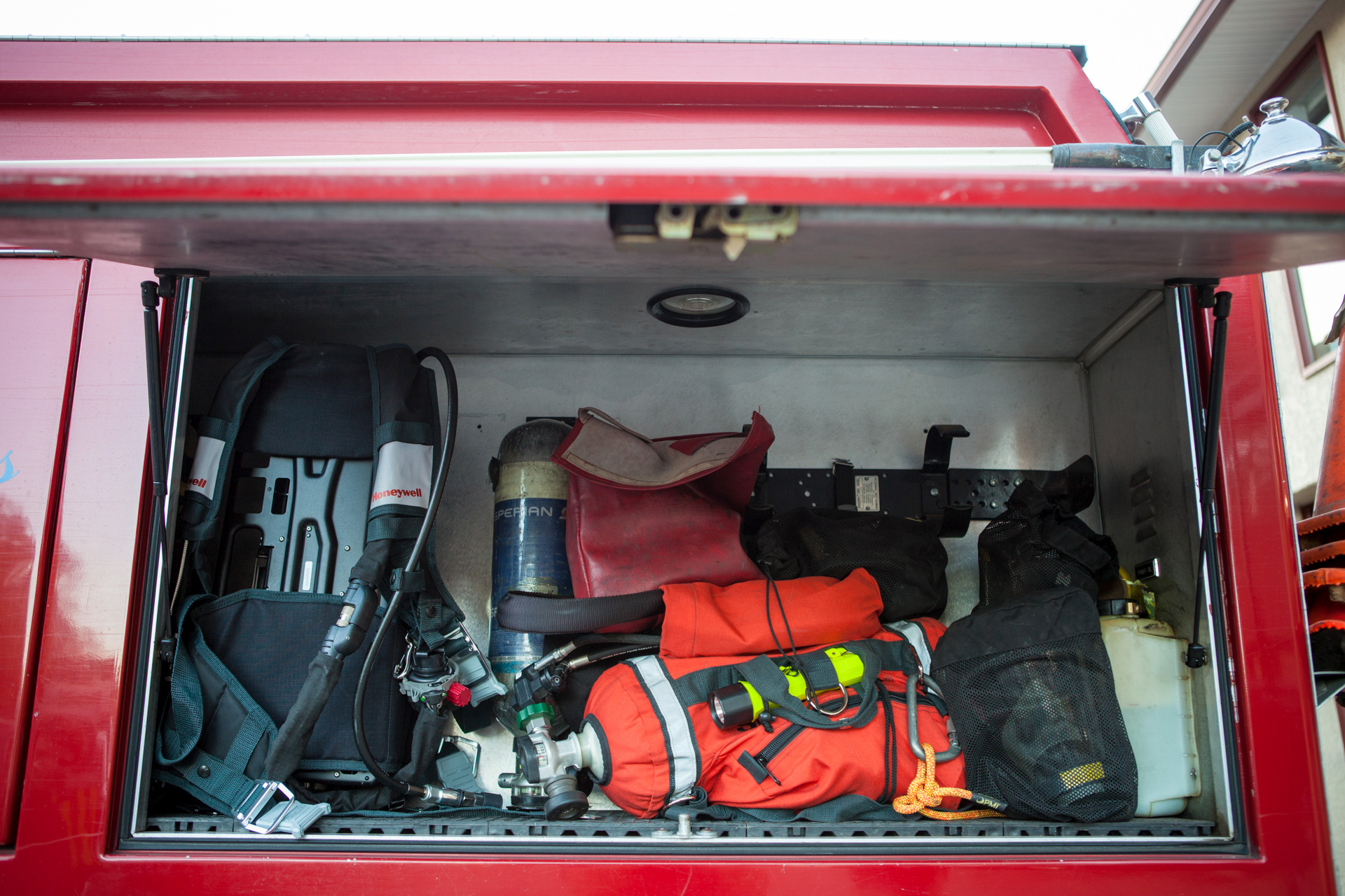 1996 Becker International 4X4 Pumper | Used Truck Details