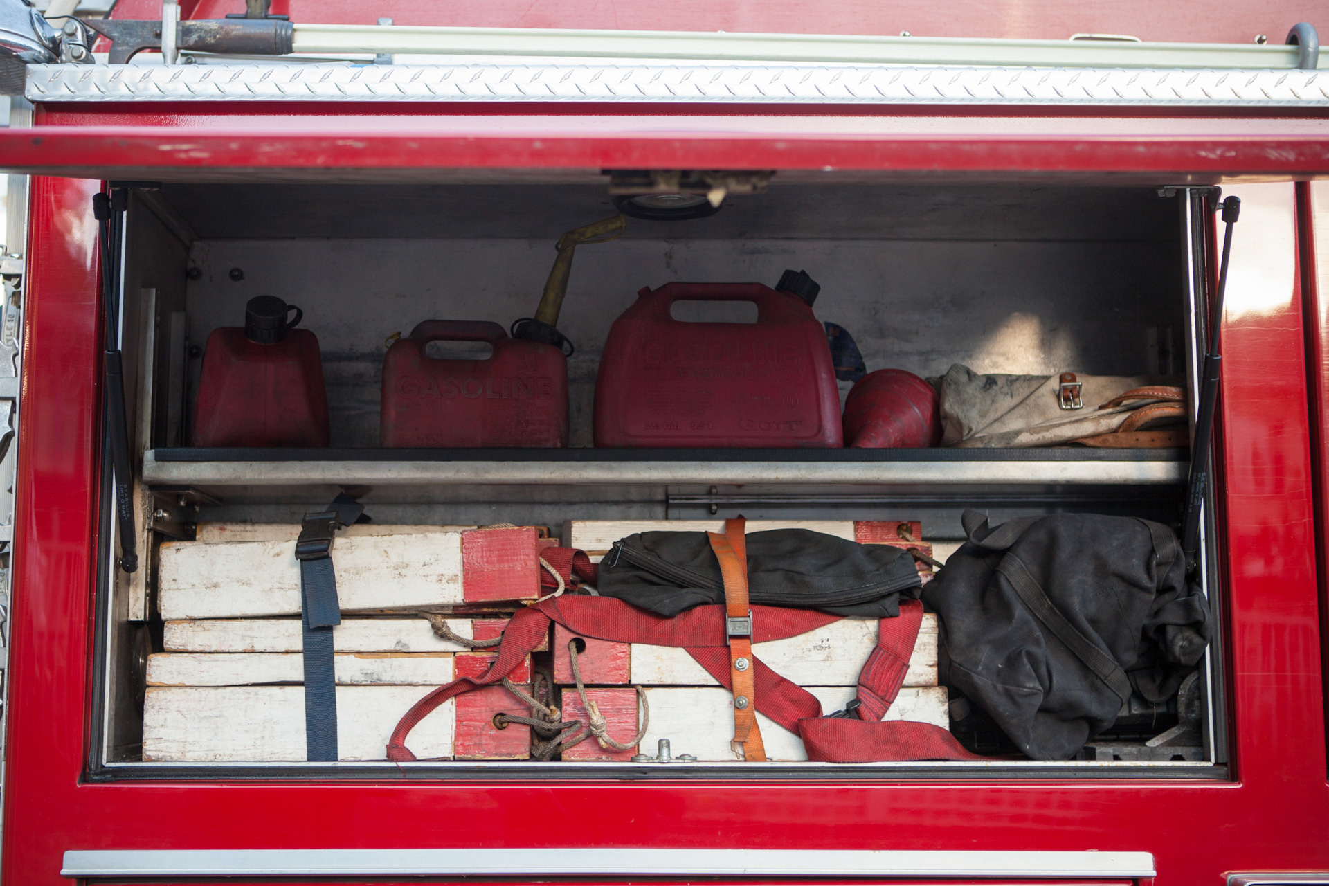 1996 Becker International 4X4 Pumper | Used Truck Details