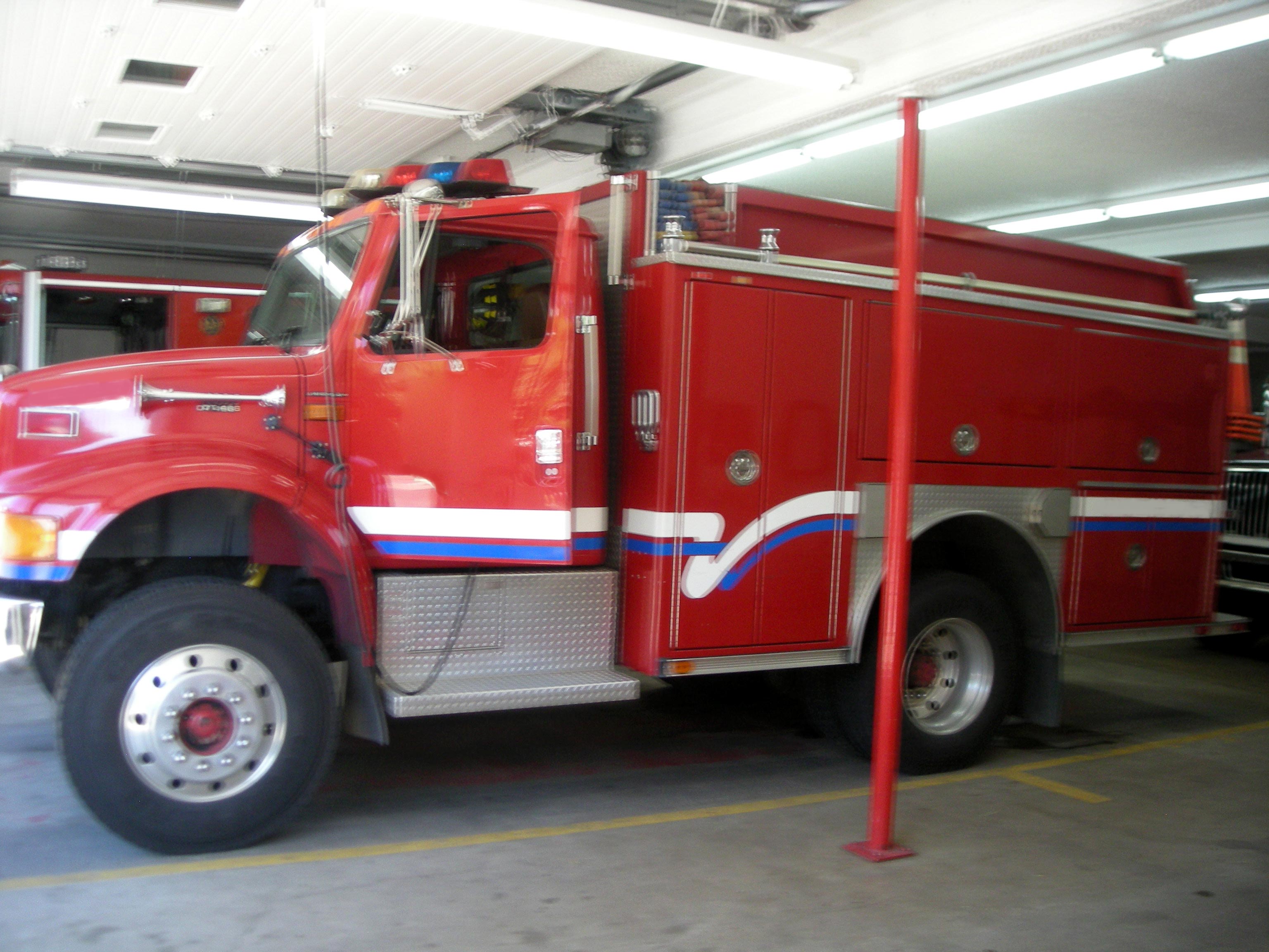 1996 Becker International 4X4 Pumper | Used Truck Details