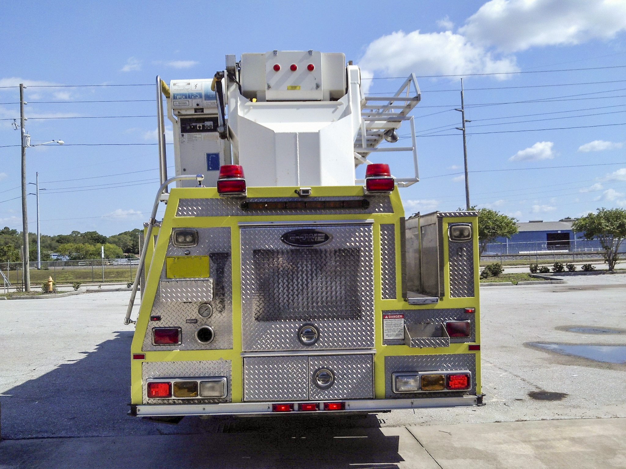 2006 E-One 114' Bronto Aerial | Used Truck Details