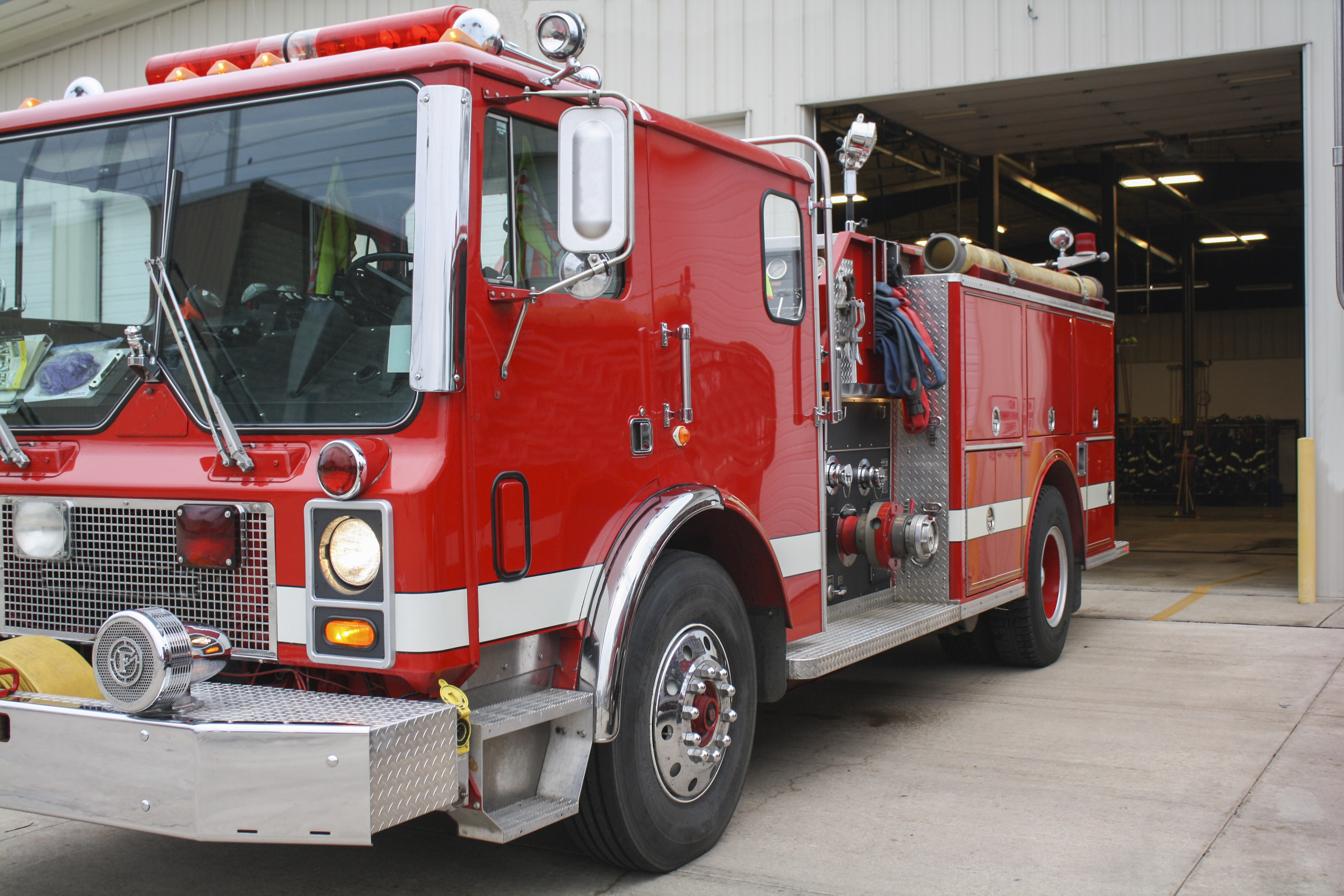 1988 3D Mack Pumper | Used Truck Details