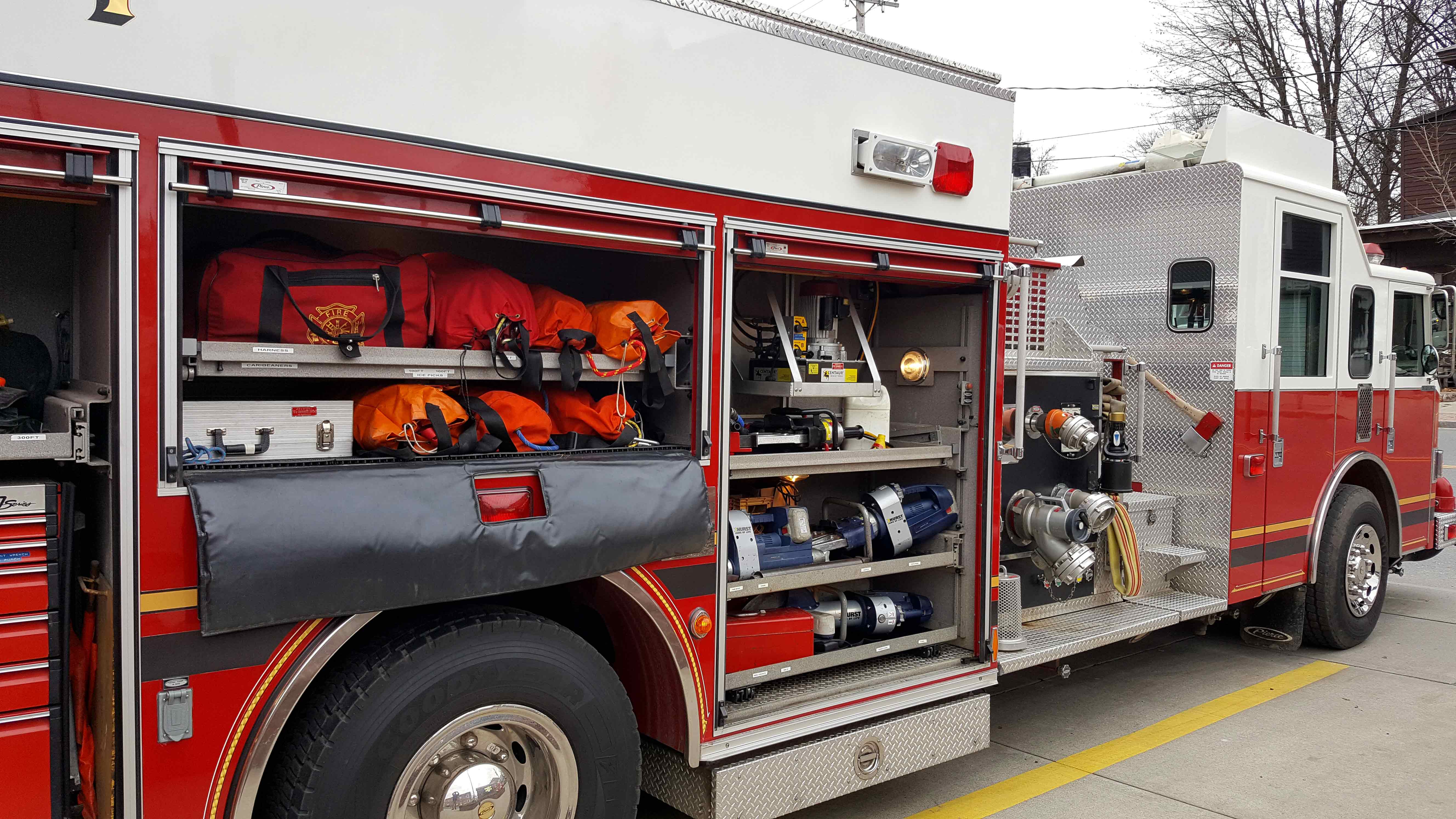 2003 Pierce Enforcer Rescue Pumper | Used Truck Details