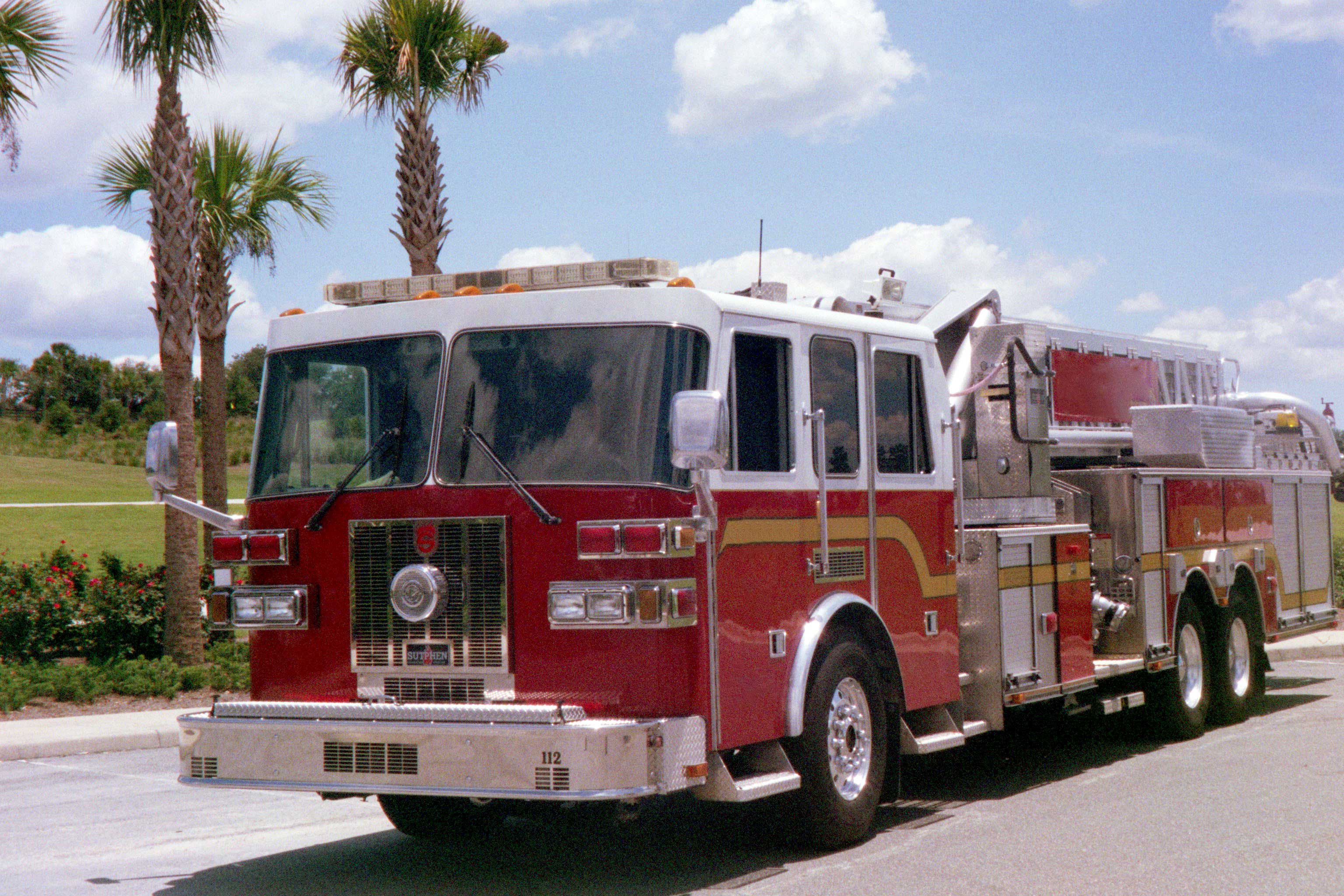 2004 Sutphen 95' Mid-Mount Tower | Used Truck Details