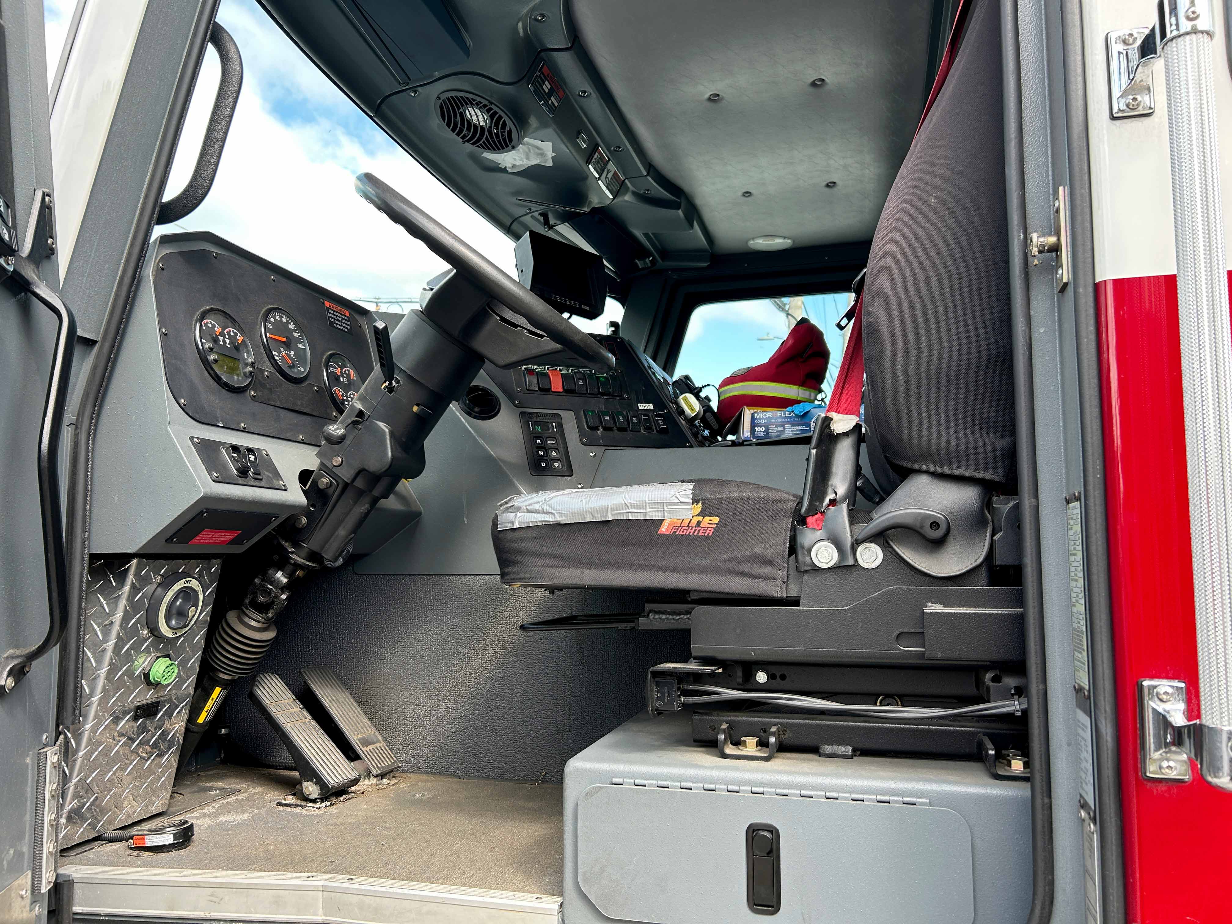 2017 Rosenbauer Commander Mid-Mount 100' Platform | Used Truck Details