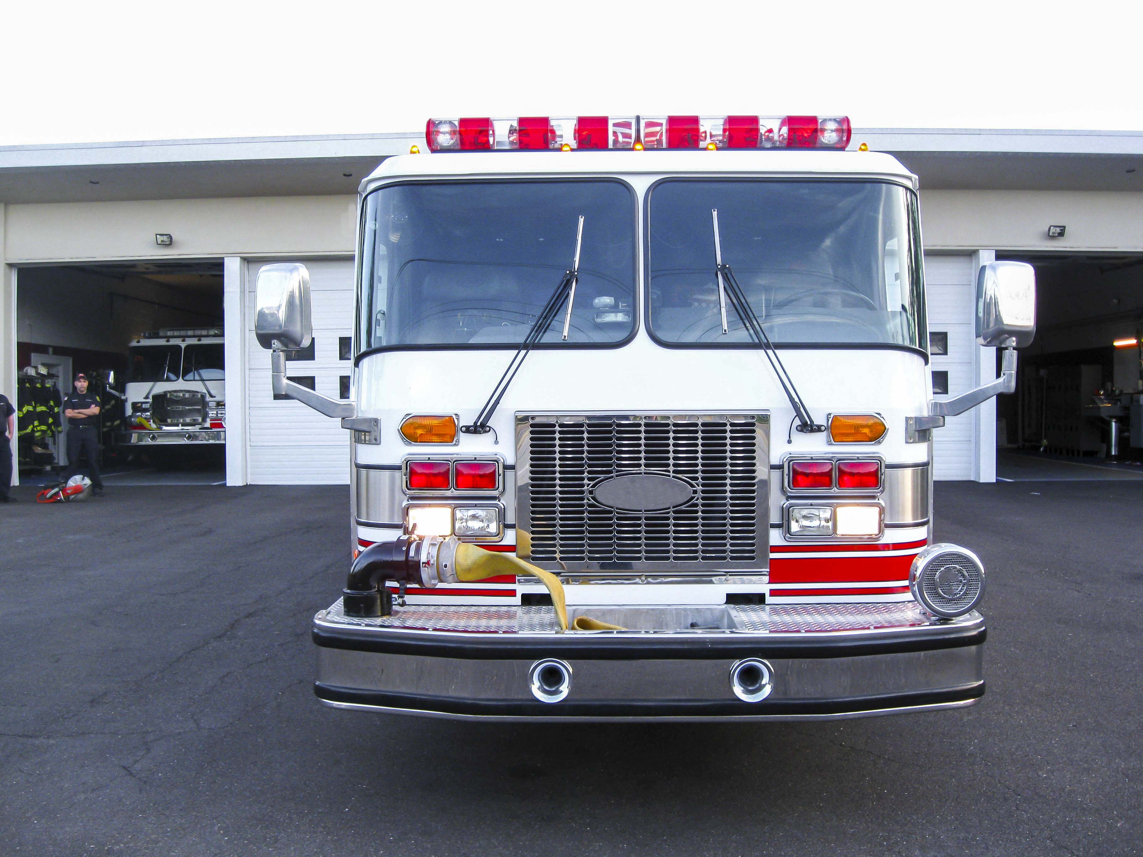1996 E-One Cyclone Pumper w/35'Telesquirt | Used Truck Details