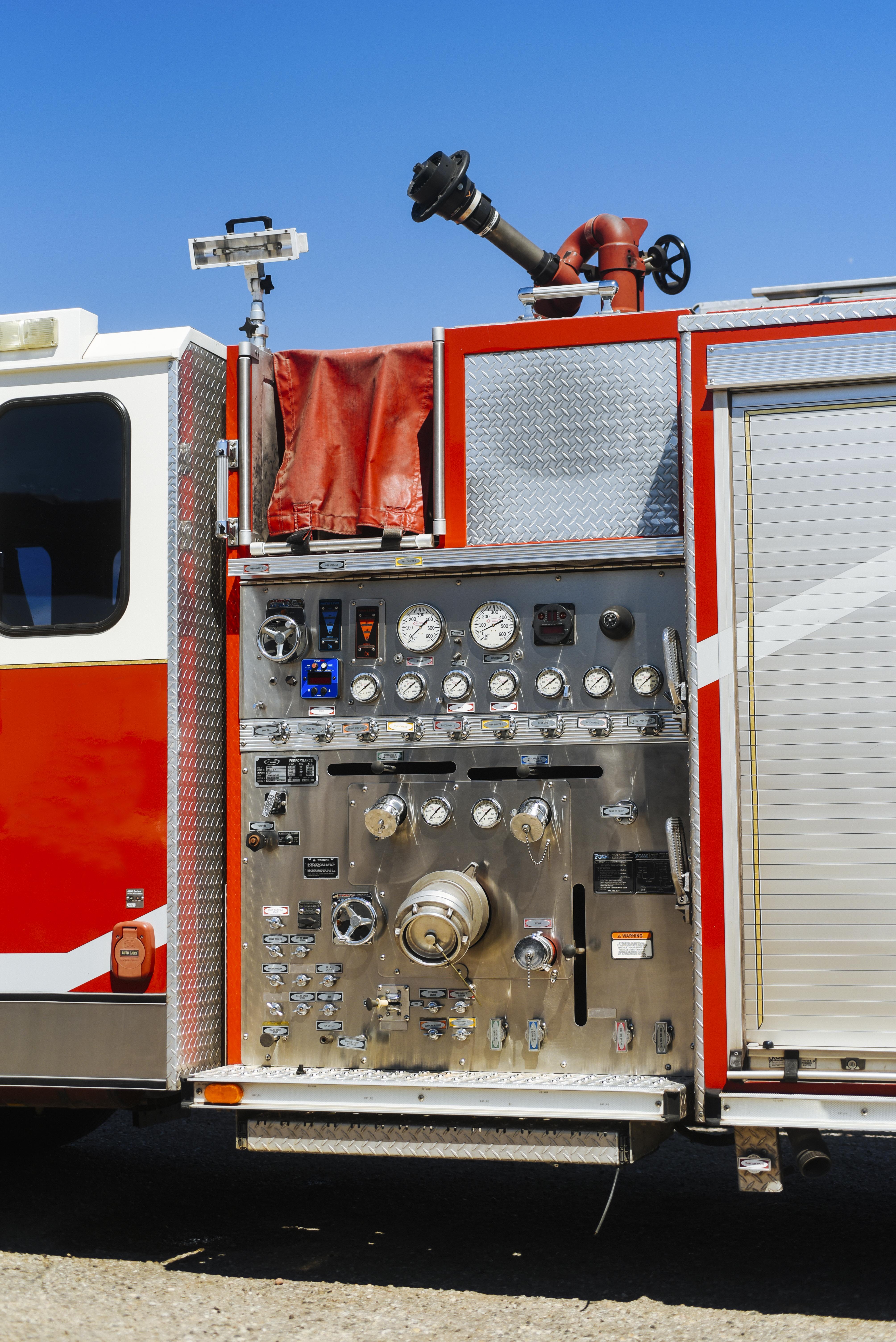 1997 E-One Cyclone II Rescue Pumper | Used Truck Details