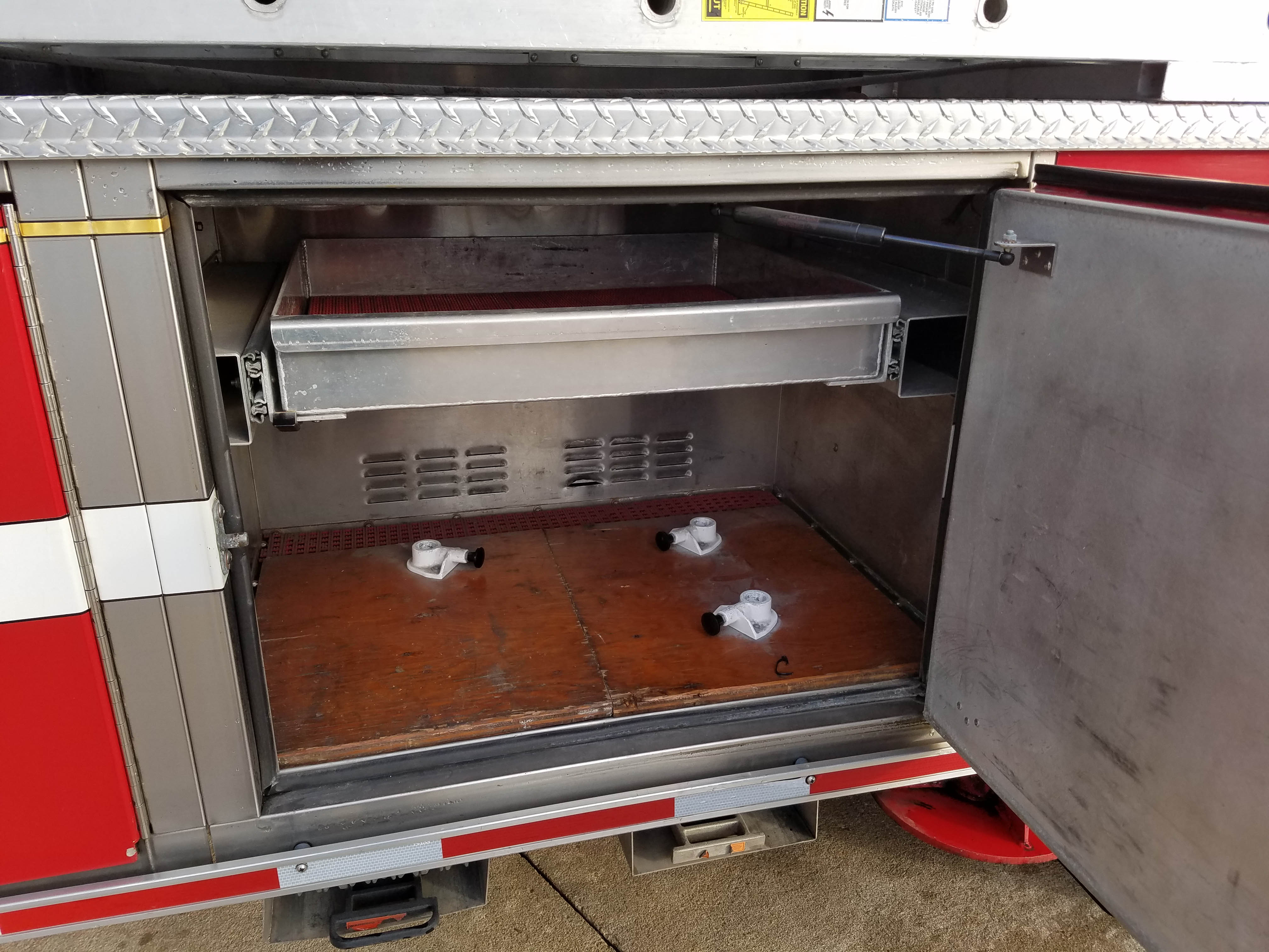 1997 Sutphen 95' Tower | Used Truck Details