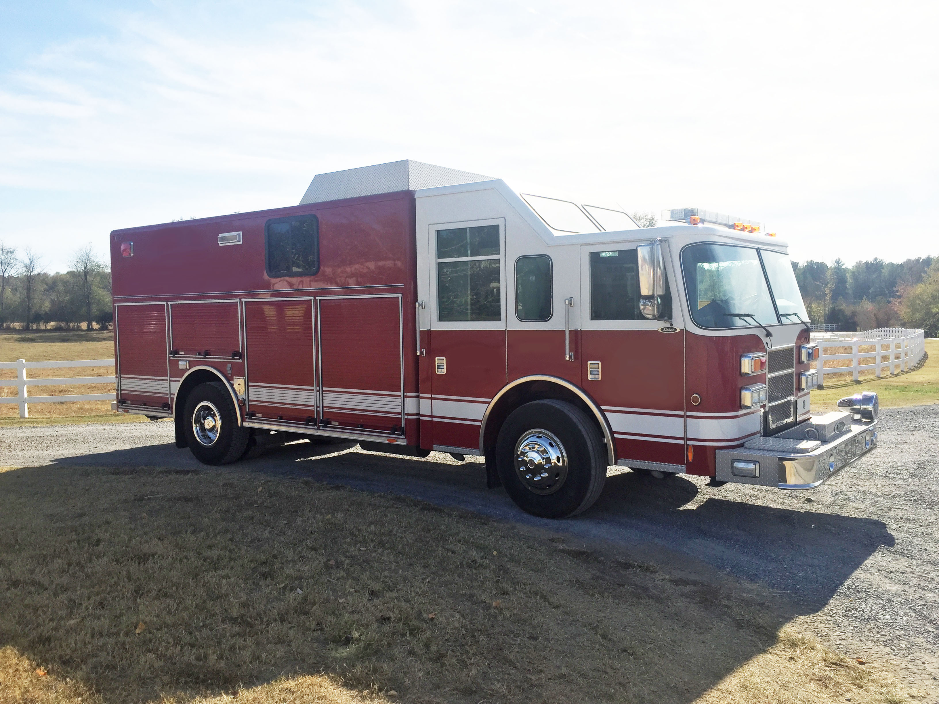 2007 Pierce Saber Custom Heavy Rescue | Used Truck Details