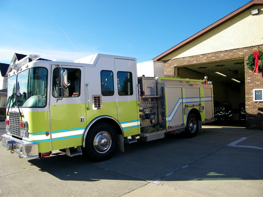 2004 Central States HME Rescue Pumper | Used Truck Details