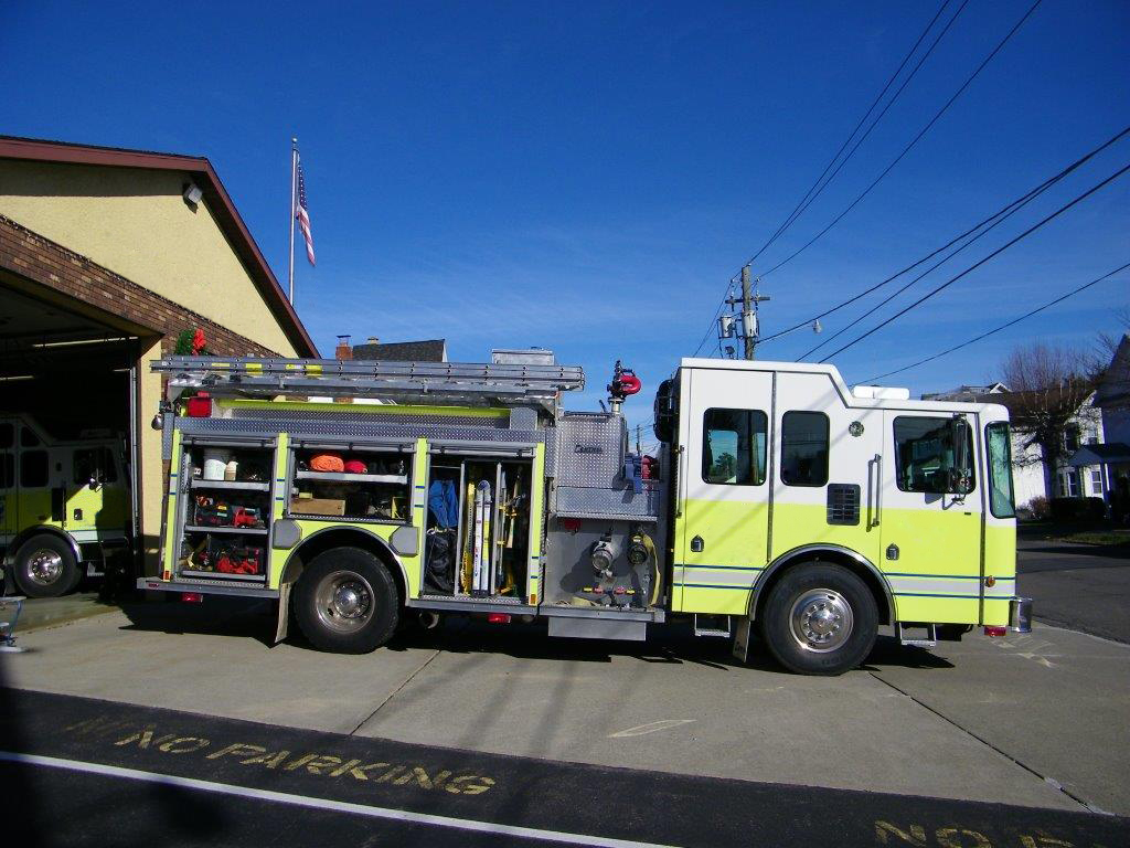 2004 Central States HME Rescue Pumper | Used Truck Details