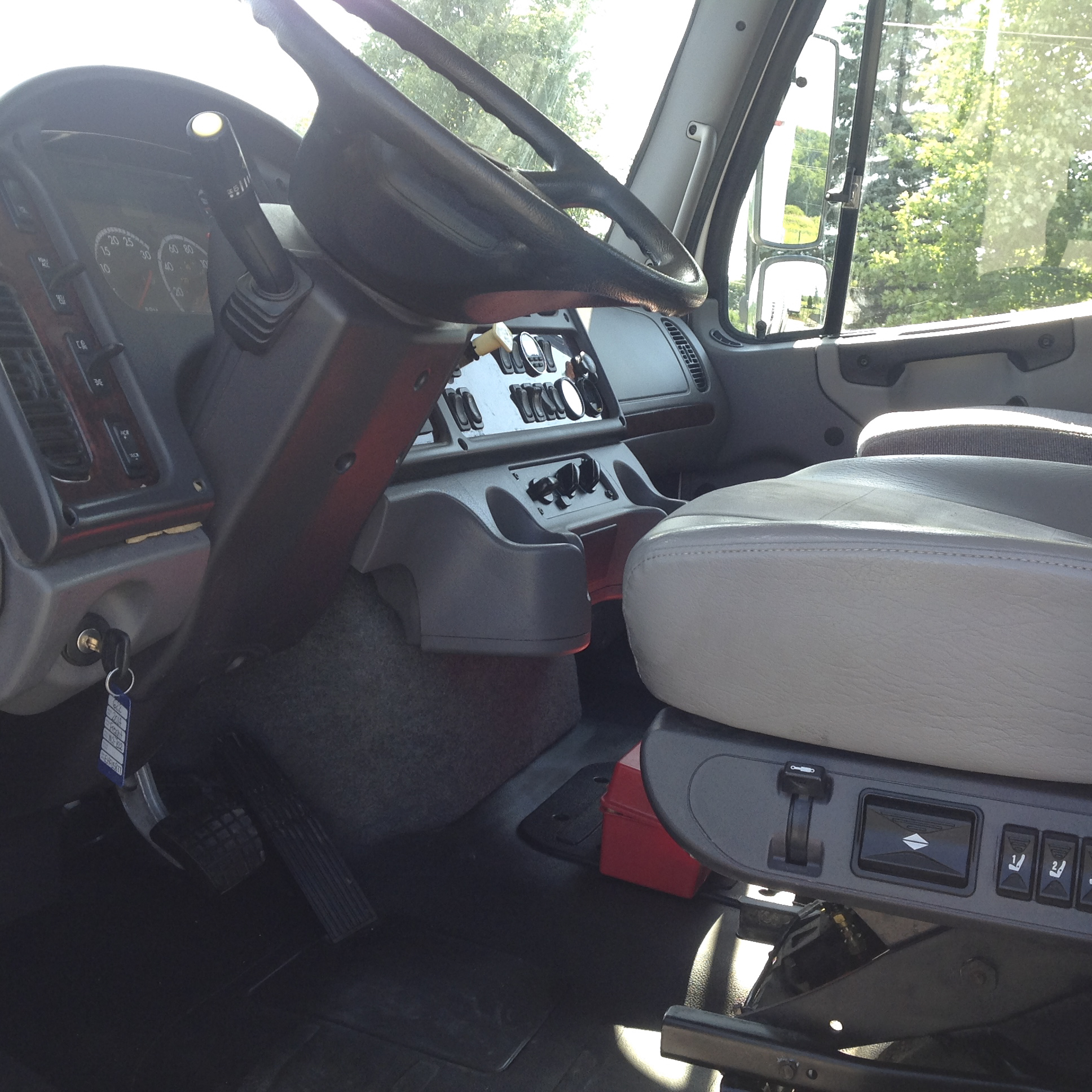 2014 Freightliner 3600 Gallon Tanker | Used Truck Details