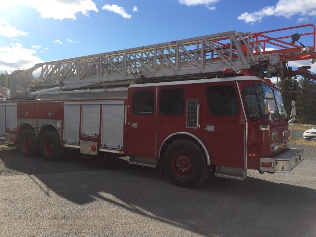 1995 E-One HP Hurricane 100' Aerial | Used Truck Details