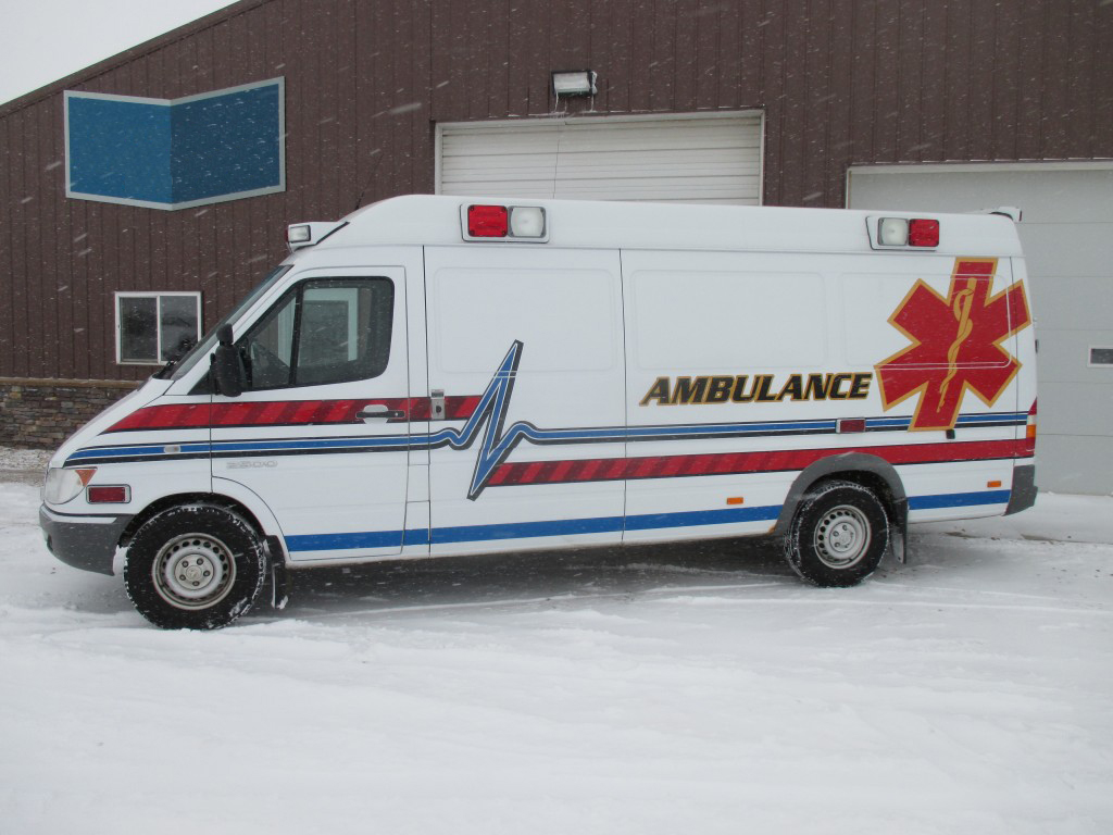 2006 Mercedes Sprinter Type 2 Ambulance | Used Truck Details