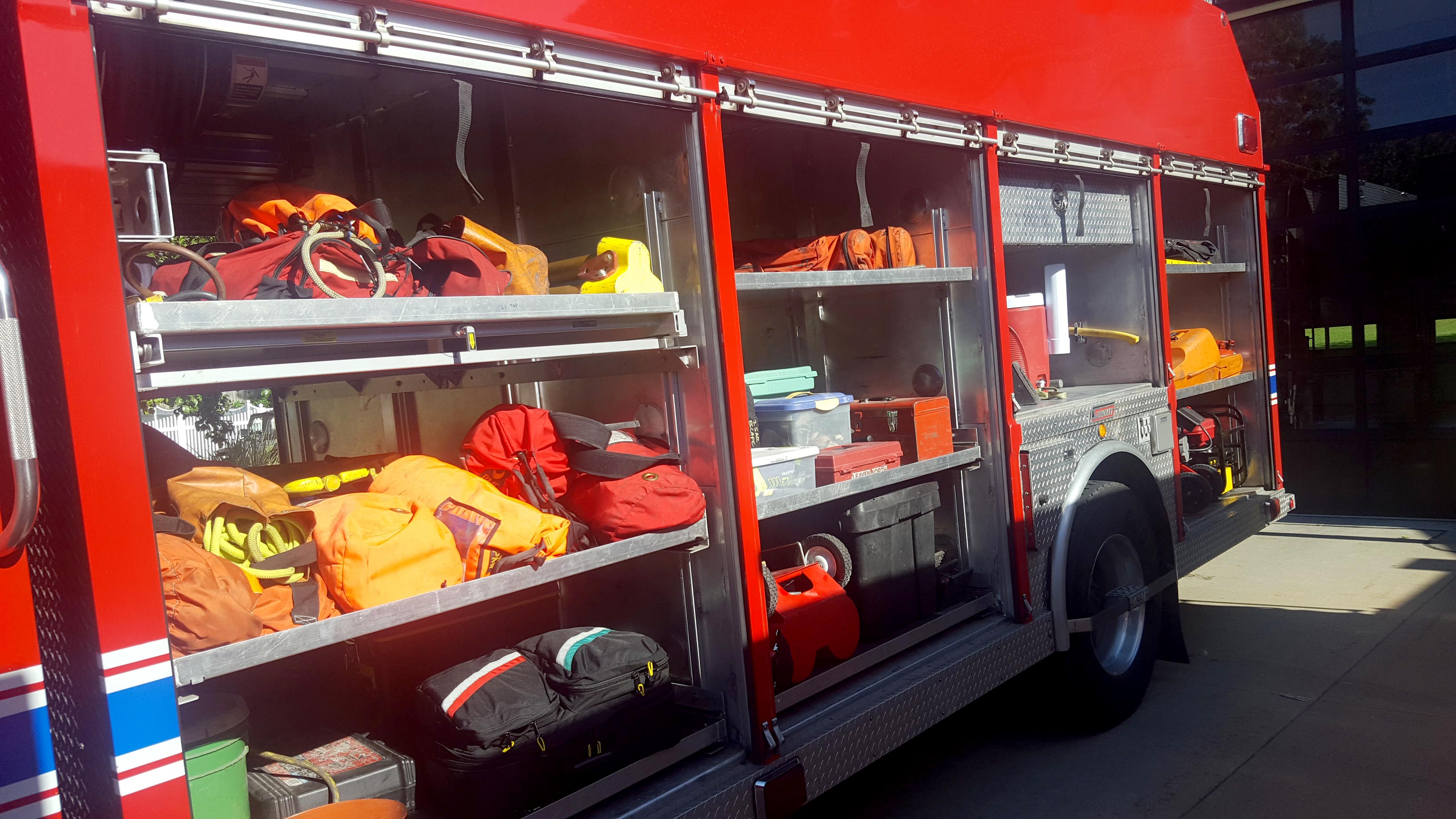 2004 Summit Spartan Heavy Rescue | Used Truck Details