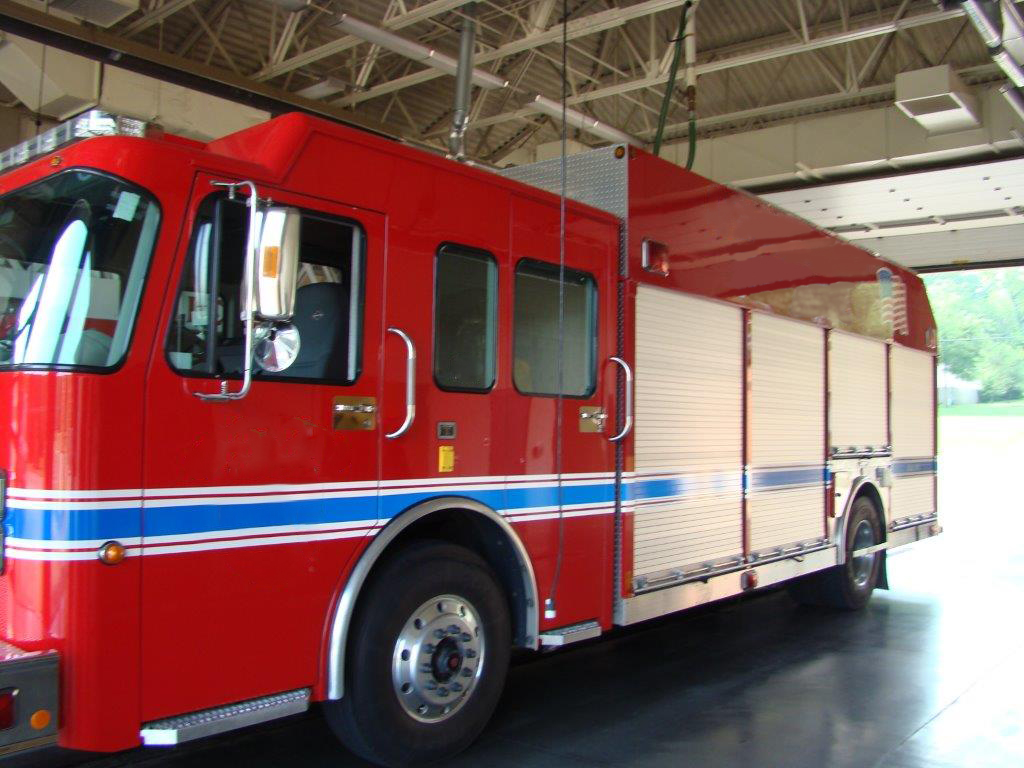 2004 Summit Spartan Heavy Rescue | Used Truck Details