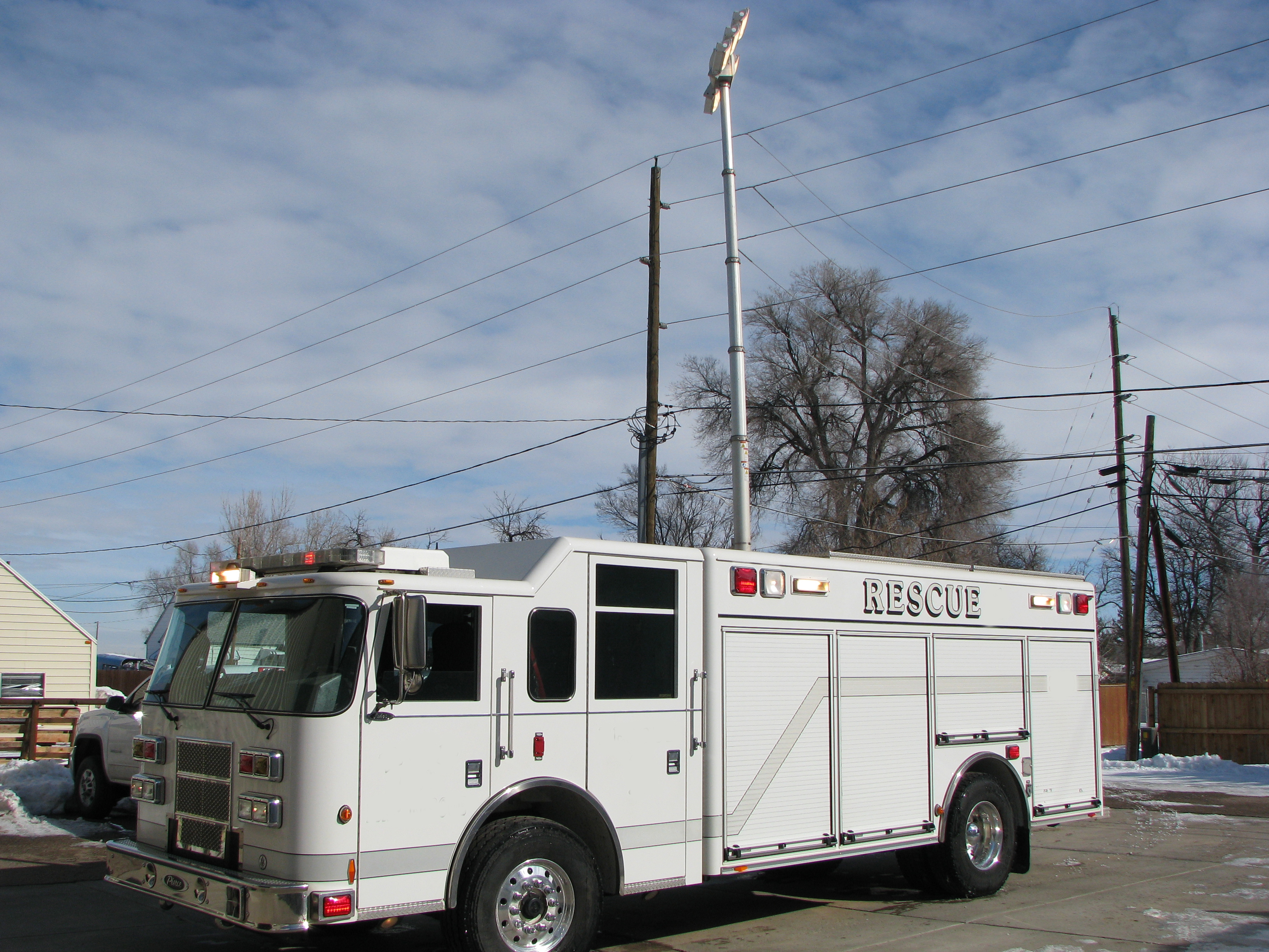 2006 Pierce Saber Custom | Used Truck Details