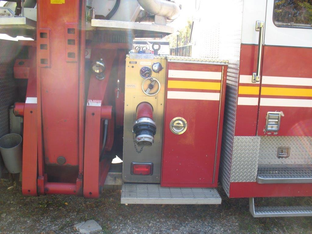 2002 Seagrave 95' Aerialscope Platform | Used Truck Details