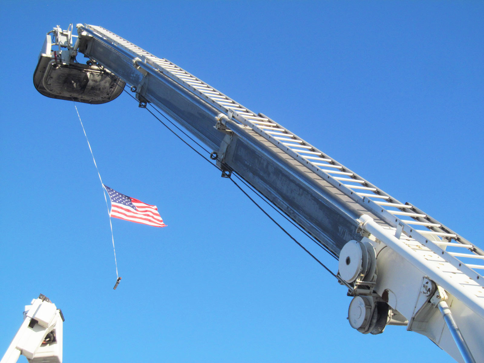 1992 Simon-Duplex 75' Platform | Firetrucks Unlimited