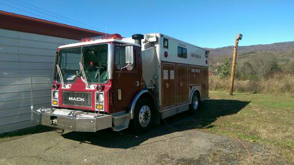 1987 Mack Walk-In Rescue | Used Truck Details