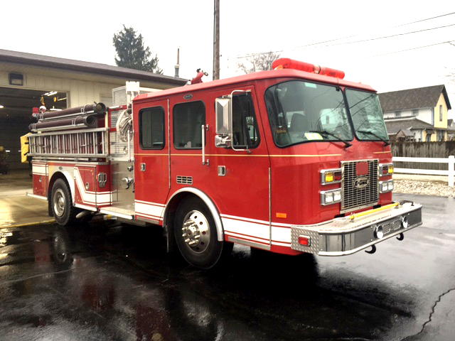 1995 E-One Sentry Custom Pumper | Used Truck Details
