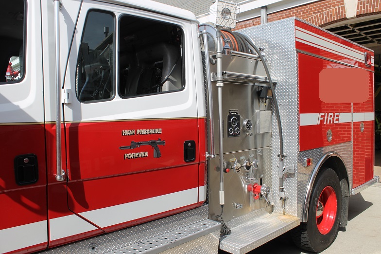 1996 Saulsbury Freightliner High Pressure Attack Pumper | Used Truck ...