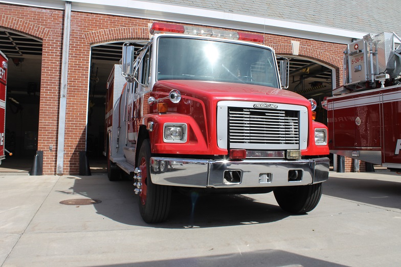 1996 Saulsbury Freightliner High Pressure Attack Pumper | Used Truck ...
