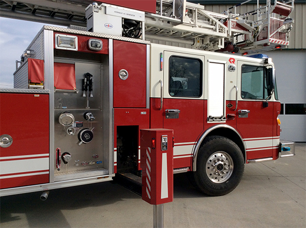 2008 Rosenbauer Spartan Metz 105' Platform | Used Truck Details