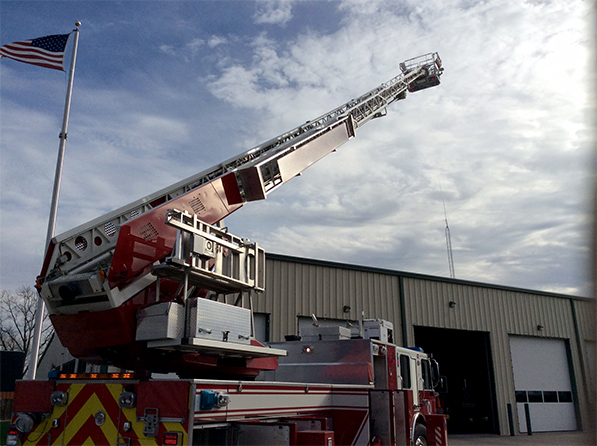 2008 Rosenbauer Spartan Metz 105' Platform | Used Truck Details