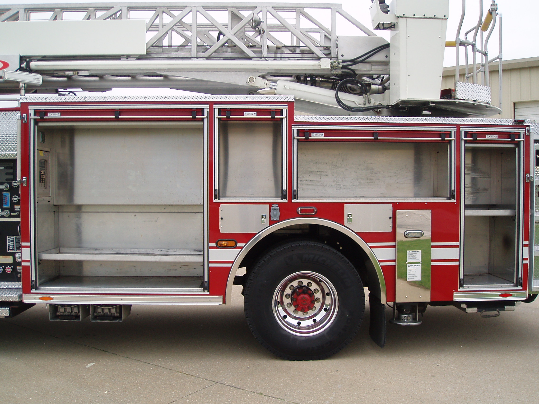2006 Pierce Enforcer 75' Aerial | Used Truck Details