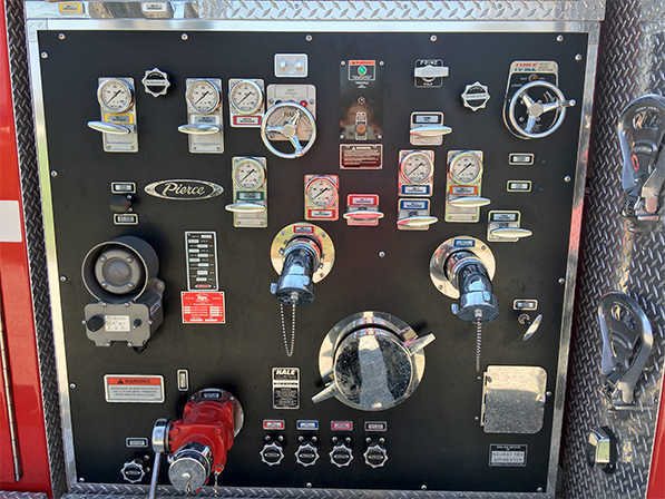 2000 Peterbilt Pierce 61' Sky Boom | Used Truck Details