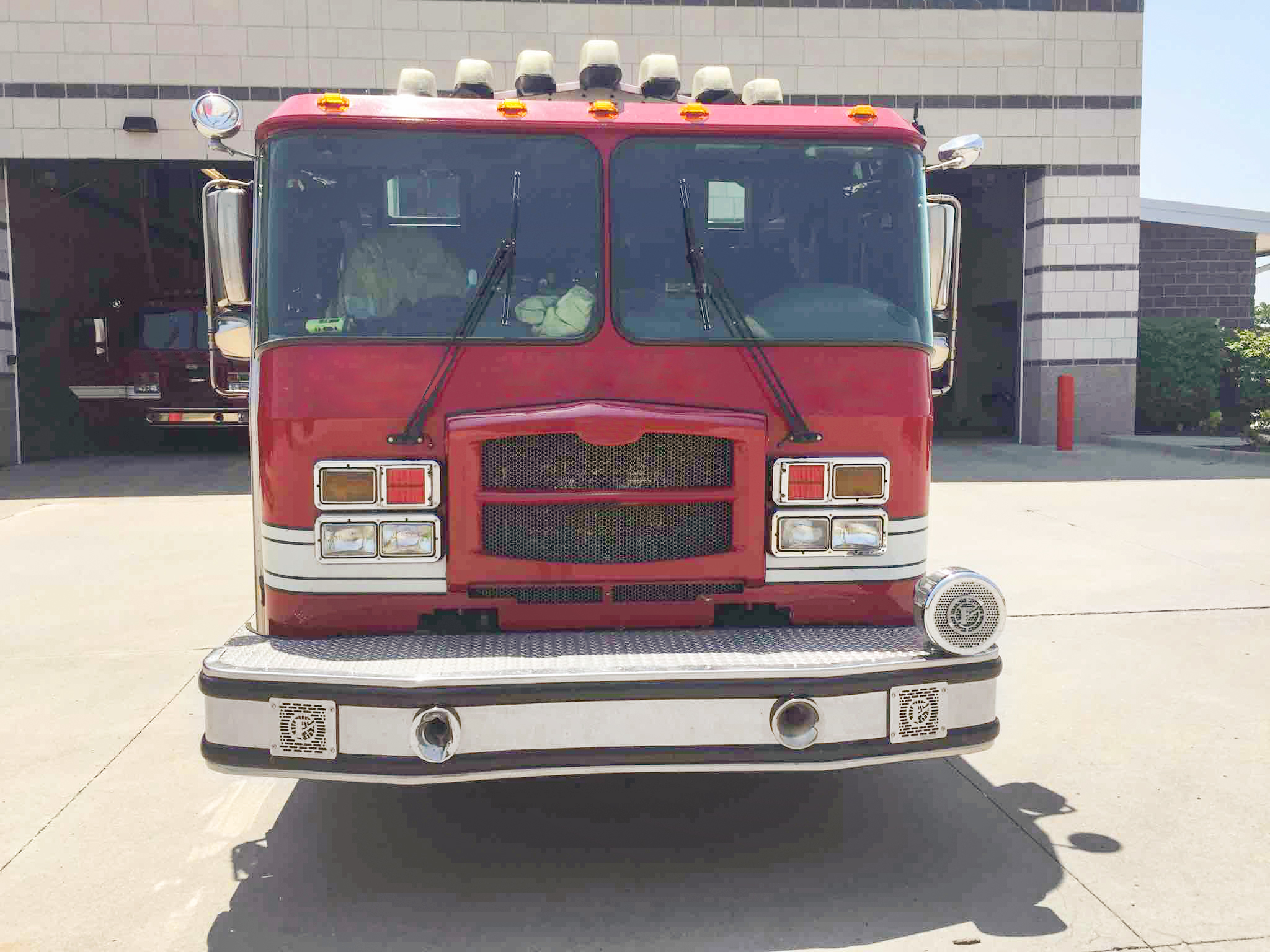 2006 E-One Typhoon Custom Pumper | Used Truck Details