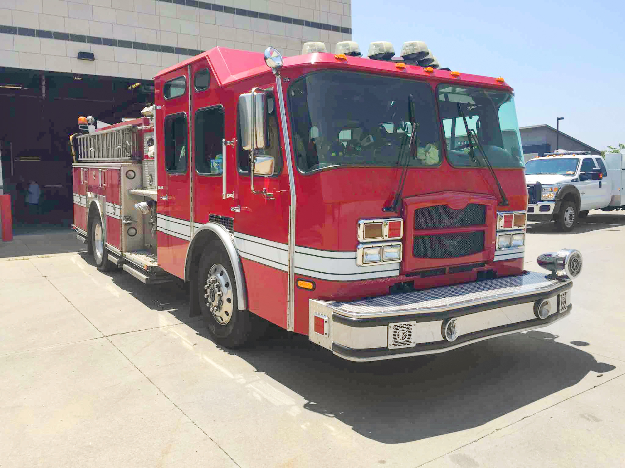 2006 E-One Typhoon Custom Pumper | Used Truck Details