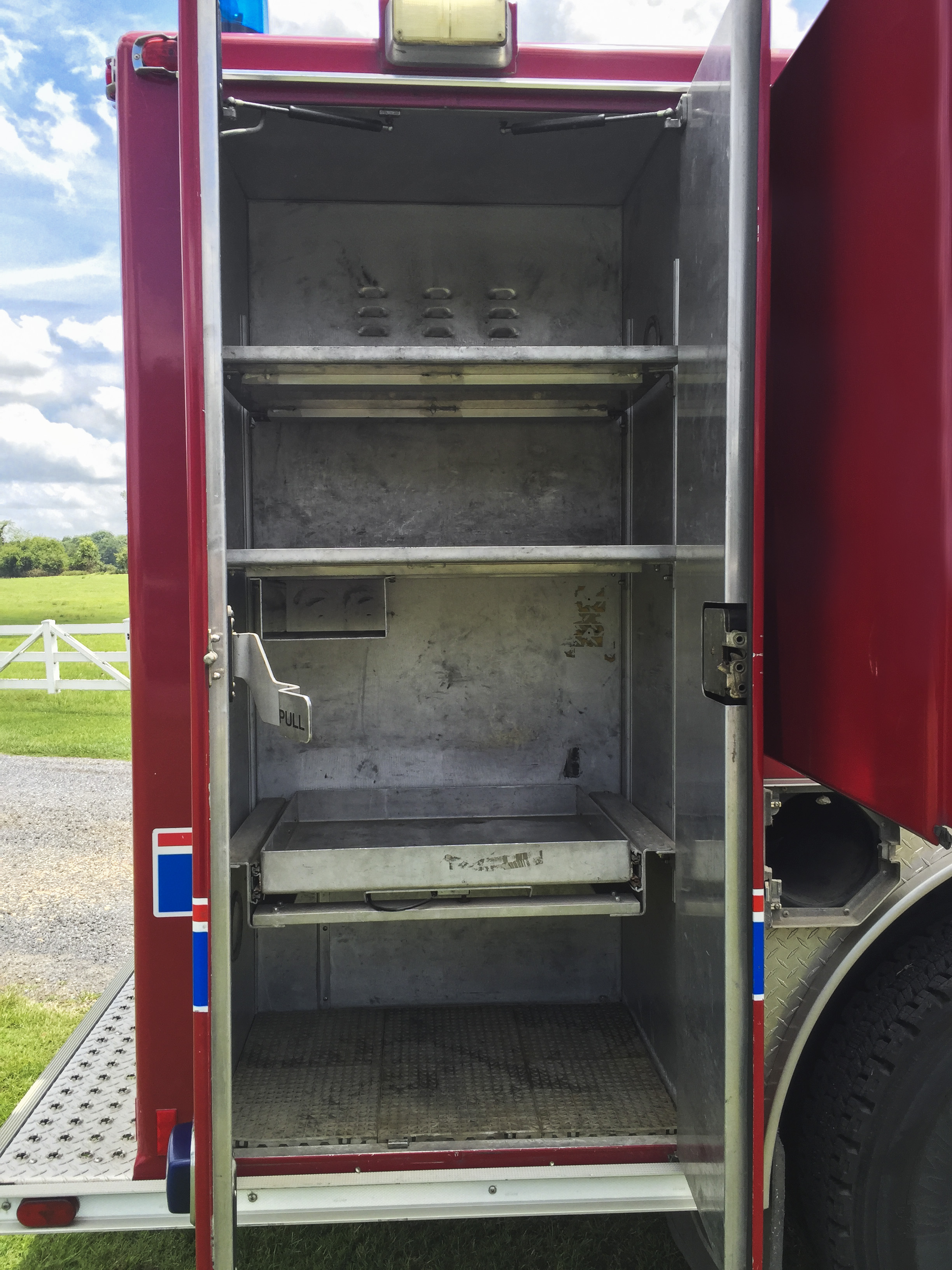 1998 E-One Cyclone Rescue | Used Truck Details