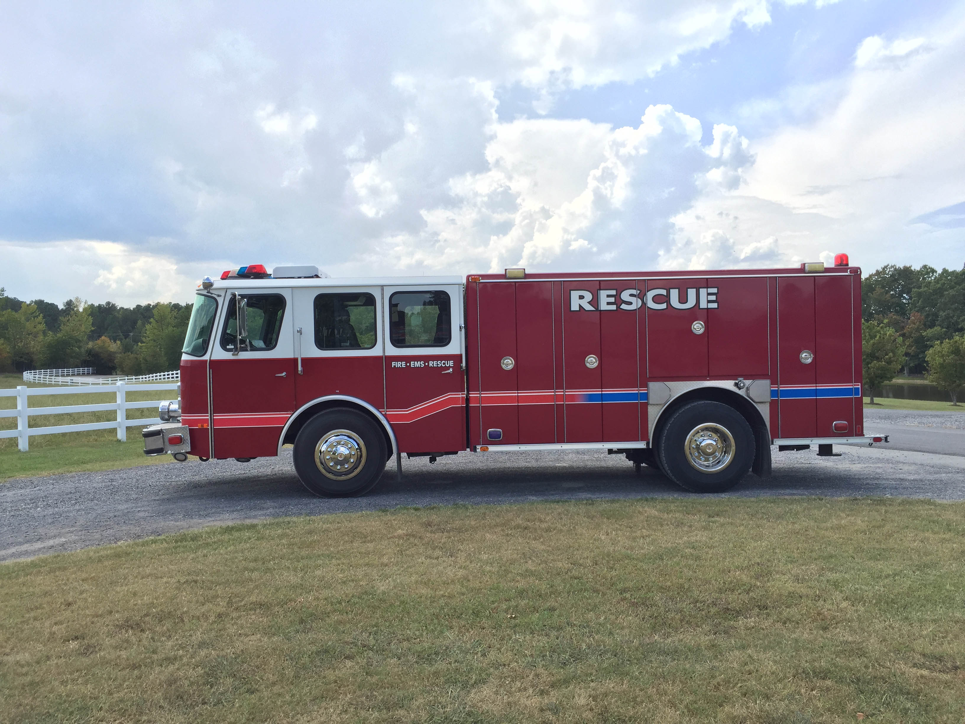 1998 E-One Cyclone Rescue | Used Truck Details