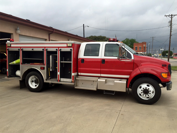 2002 Ford F-650 Midi-Pumper | Used Truck Details