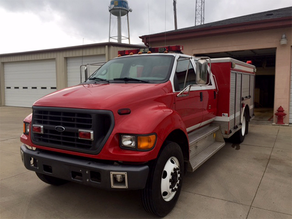 2002 Ford F-650 Midi-Pumper | Used Truck Details