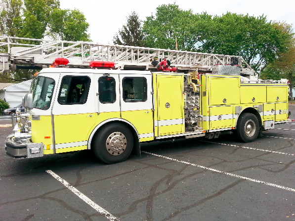 1993 E-One Hurricane 75' Quint | Used Truck Details