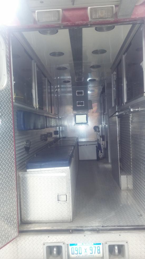 1995 International Walk-In Rescue | Used Truck Details