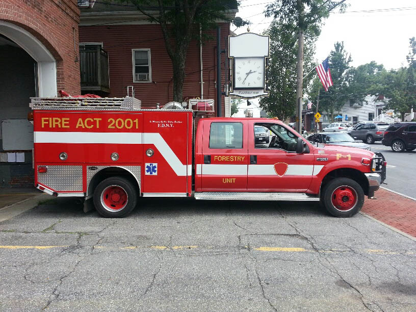 2002 E-One Ford 4x4 F-550 Mini Pumper | Used Truck Details