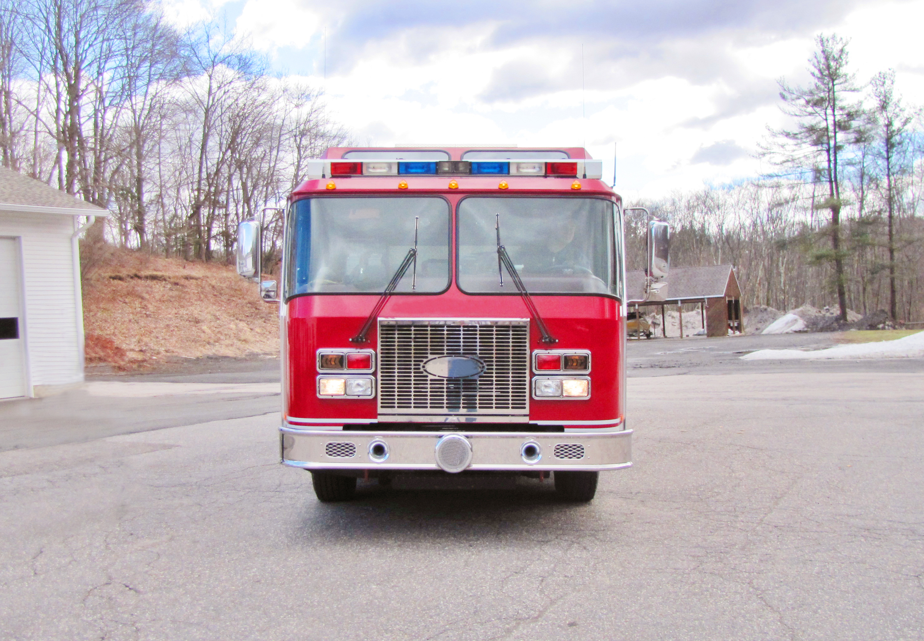 1997 E-One Cyclone II Walk-In Heavy Rescue | Used Truck Details