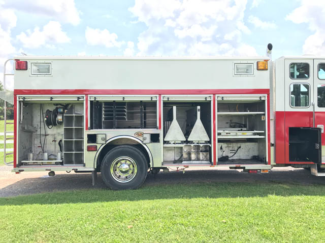 2000 KME Renegade Walk-Around Heavy Rescue | Used Truck Details