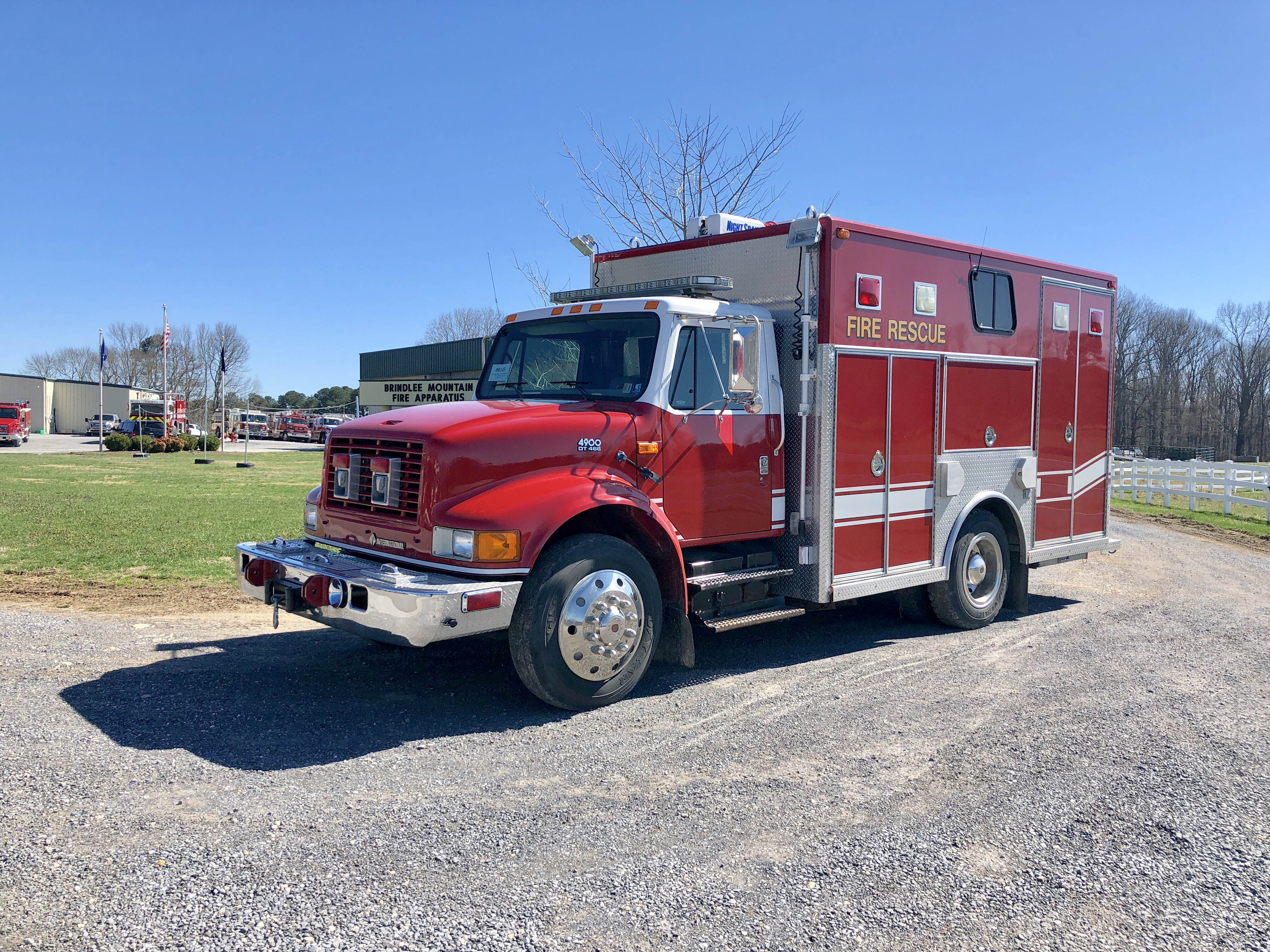 1996 International Walk-In Rescue | Used Truck Details