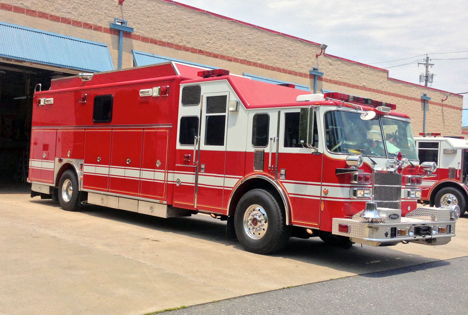2003 Pierce Lance Custom Heavy Rescue | Used Truck Details