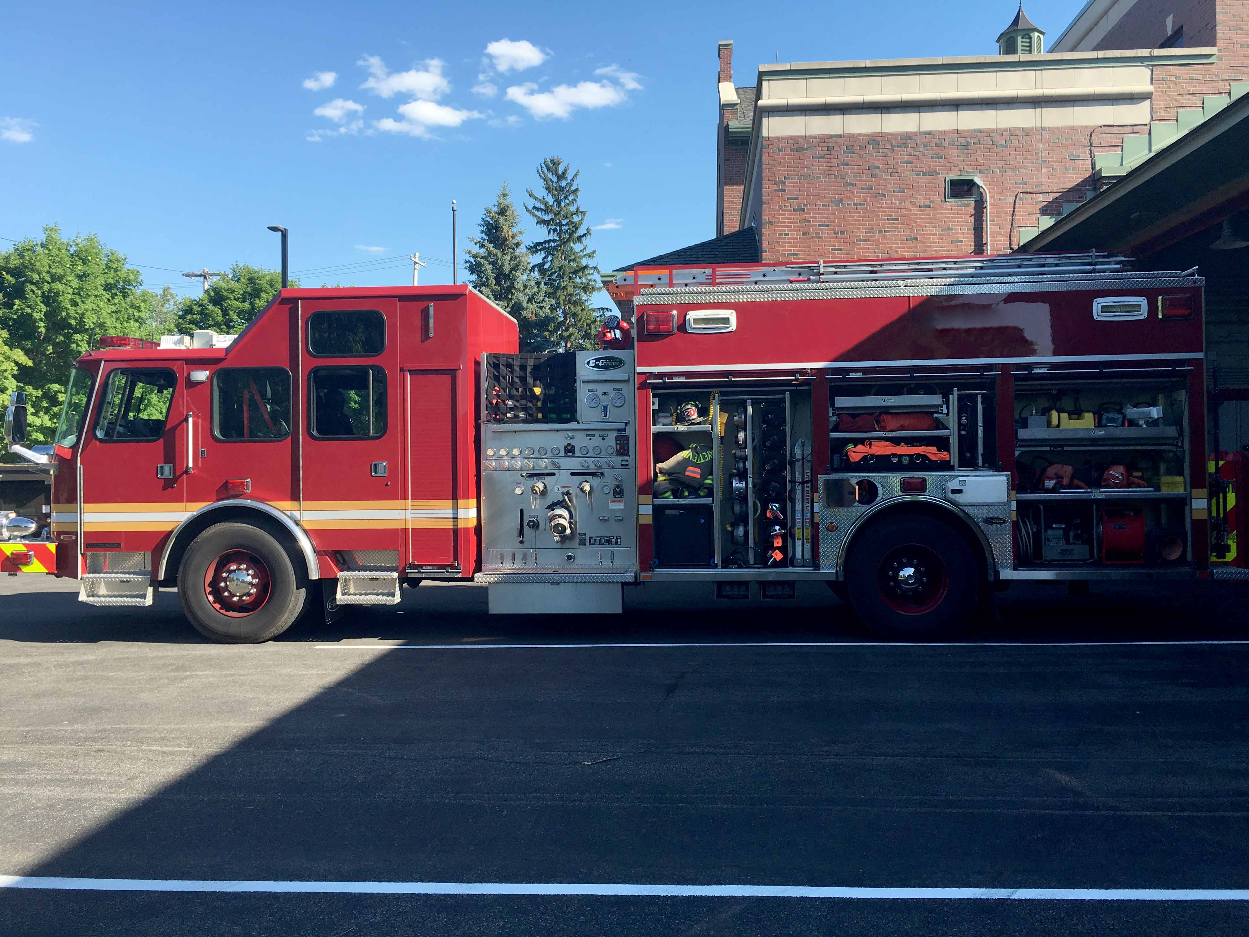 2015 E-One Typhoon Rescue Pumper | Used Truck Details