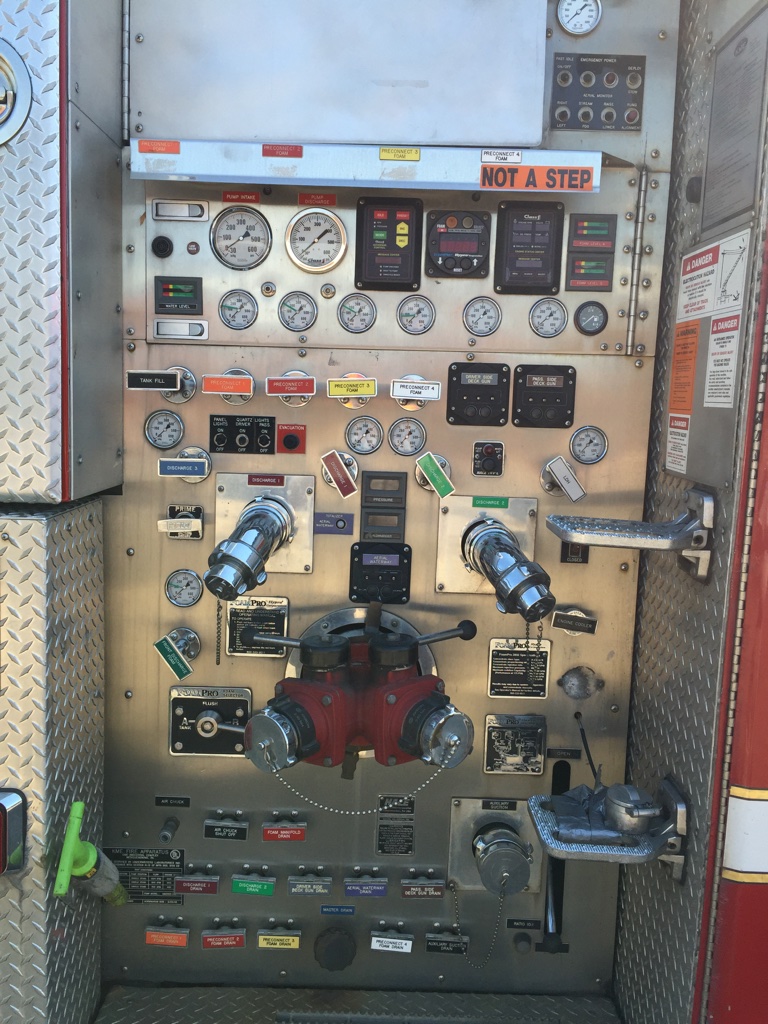 2002 KME 75' Quint | Used Truck Details