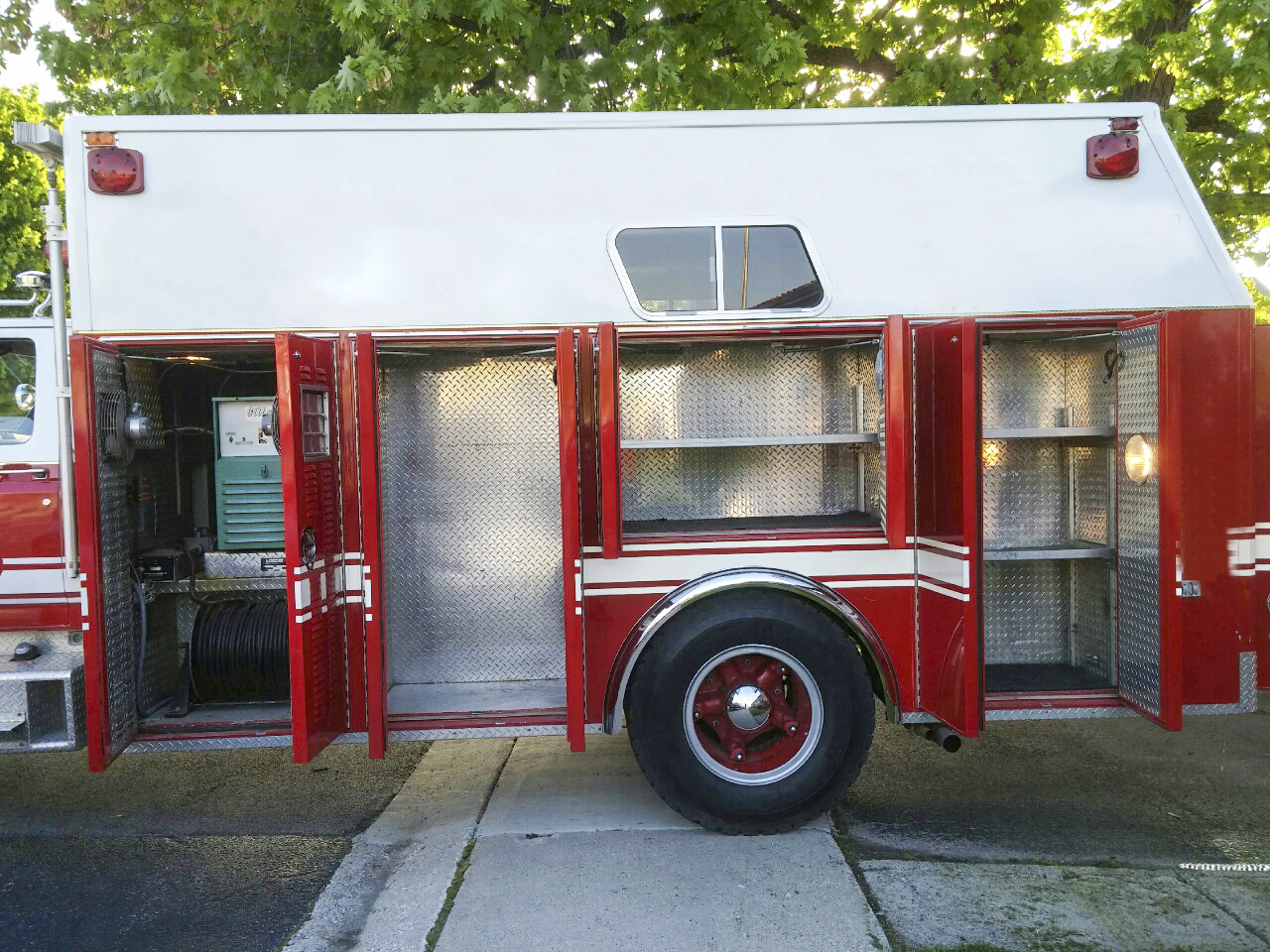 1984 Ford Walk-In Rescue | Used Truck Details
