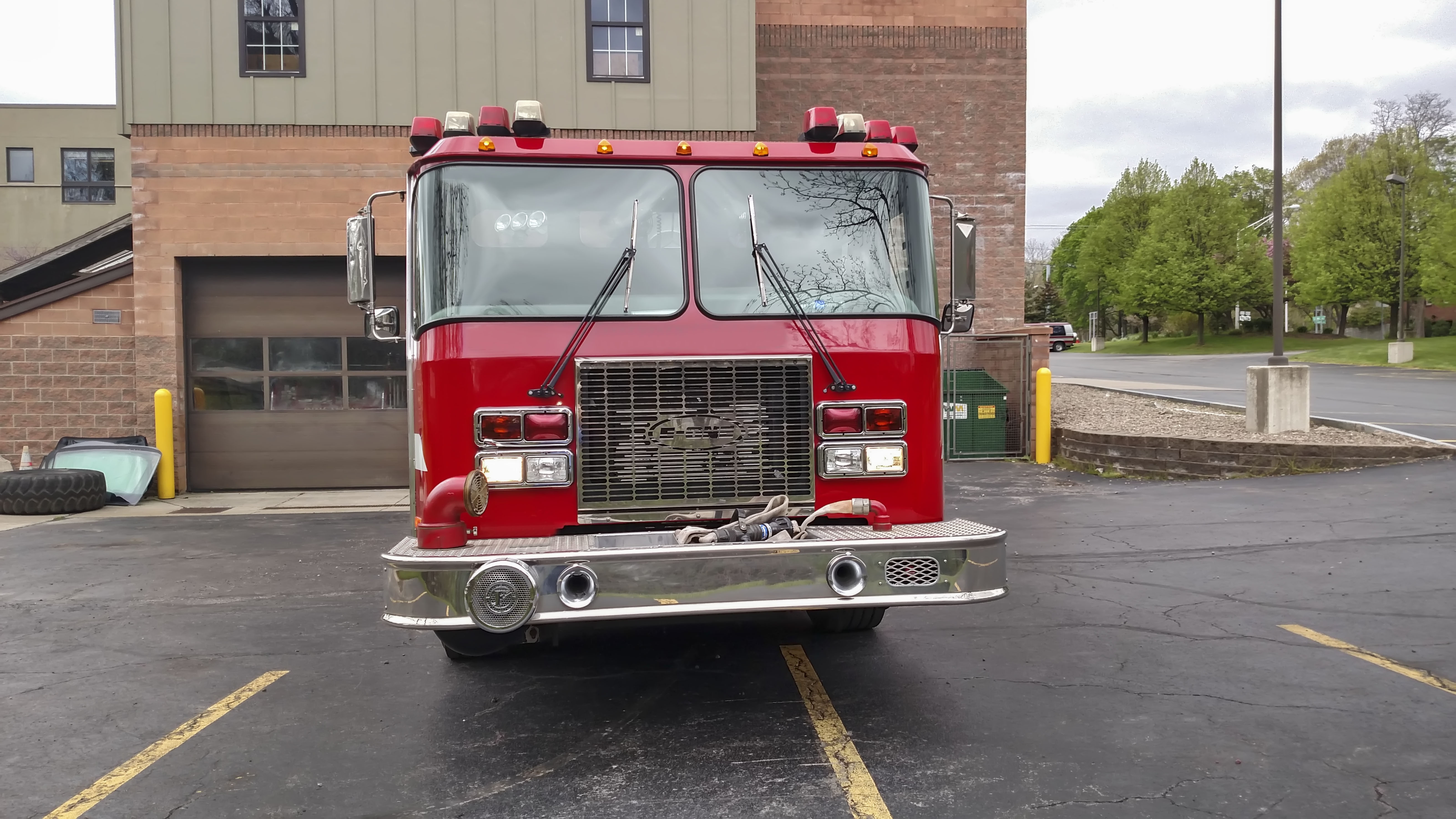 1998 E-One Cyclone II Rescue Pumper (1 of 2 trucks) | Used Truck Details
