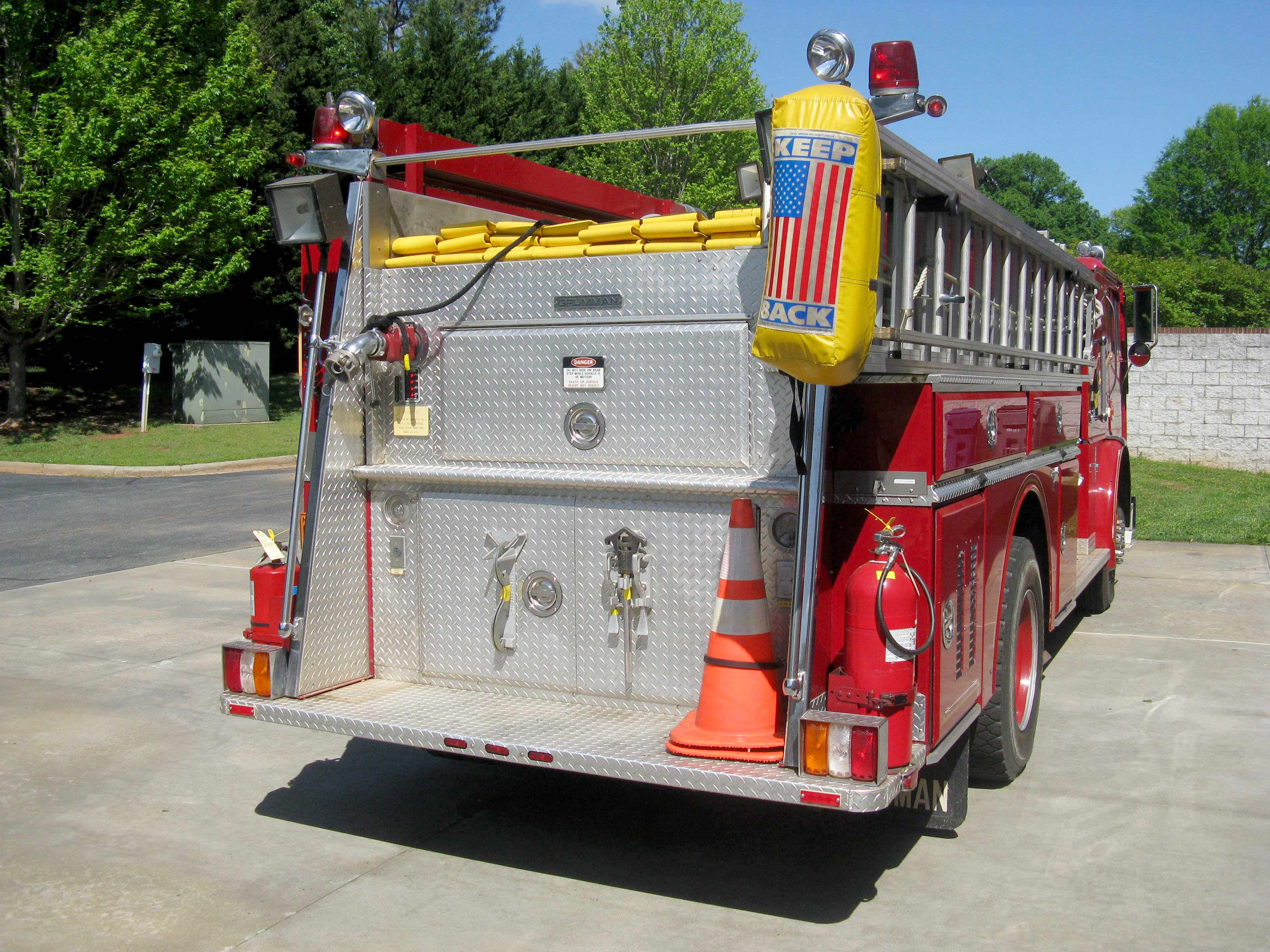 1989 Mack Grumman Fire Cat Pumper | Used Truck Details