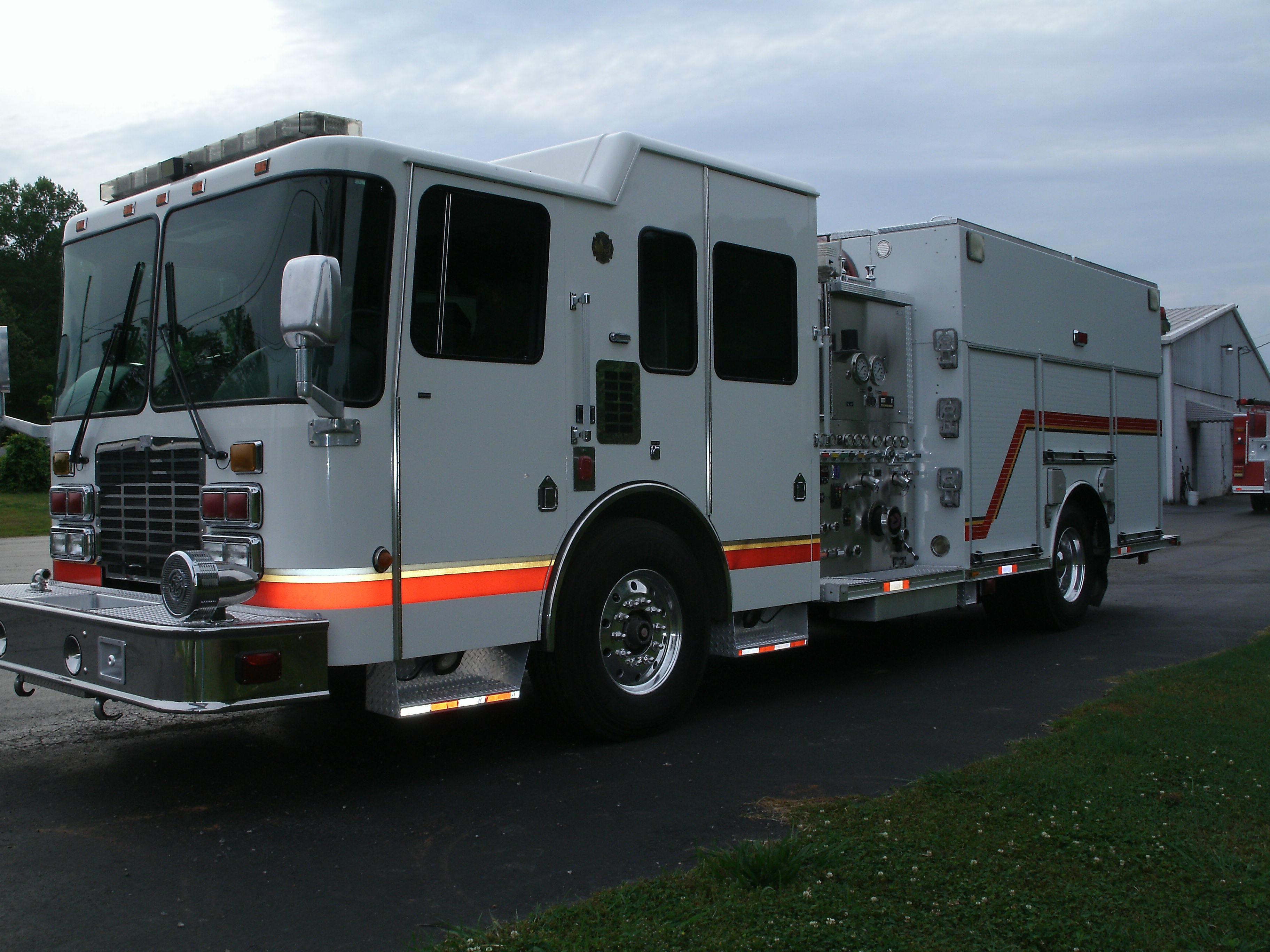 2006 Rosenbauer Rescue Pumper | Used Truck Details
